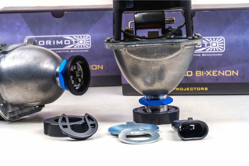 Bi-Xenon: Morimoto Mini H1 8.0 - Winnipeg HID