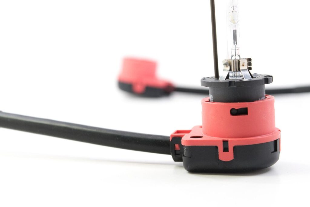 AMP to D2S Ballast Adapters (90 Degree) - Winnipeg HID